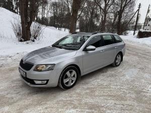 Pelēks Skoda Octavia 2013 Viļņa, ar dzinēja tilpumu 1.97 L un nobraukumu 450 tūkst. km par 3300 €, foto  vietnē AUTOMOTO.COM.LV