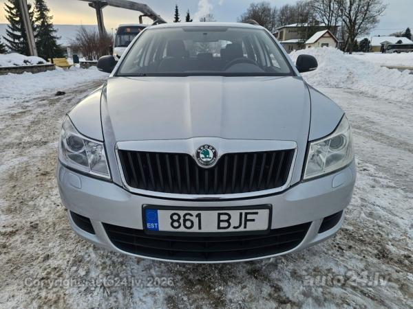 Grey Skoda Octavia 2013 in Paide, with an engine capacity of 1.20 L and mileage of 150 thousand km for 4250 €, photo 2 on AUTOMOTO.COM.LV