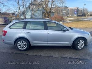 Grey Skoda Octavia 2013 in Tallinn, with an engine capacity of 1.40 L and mileage of 249 thousand km for 3500 €, photo 6 on AUTOMOTO.COM.LV