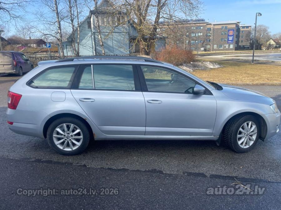 Grey Skoda Octavia 2013 in Tallinn, with an engine capacity of 1.40 L and mileage of 249 thousand km for 3500 €, photo 6 on AUTOMOTO.COM.LV