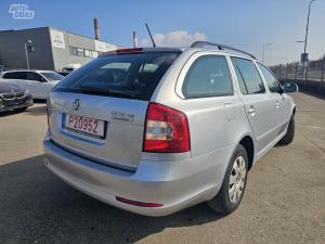 Grey Skoda Octavia 2013 in Kaunas, with an engine capacity of 1.60 L and mileage of 299 thousand km for 3850 €, photo 24 on AUTOMOTO.COM.LV
