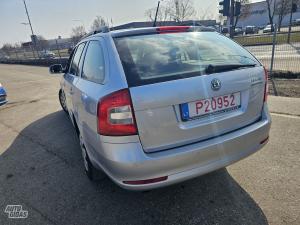 Grey Skoda Octavia 2013 in Kaunas, with an engine capacity of 1.60 L and mileage of 299 thousand km for 3499 €, photo 10 on AUTOMOTO.COM.LV