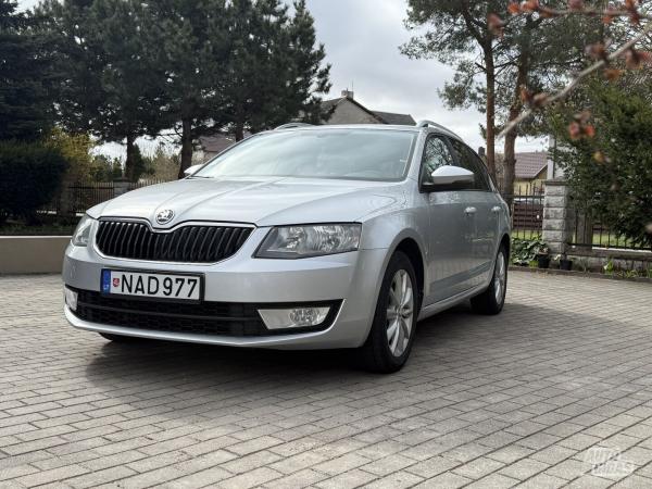 Grey Skoda Octavia 2013 in Gargzdai, with an engine capacity of 1.60 L and mileage of 233 thousand km for 4800 €, photo 1 on AUTOMOTO.COM.LV