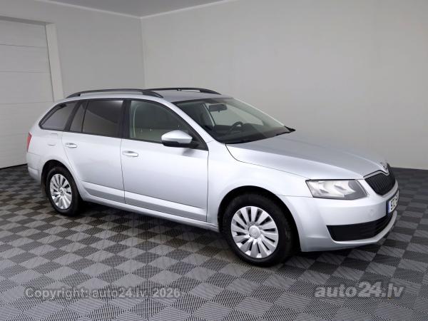 Grey Skoda Octavia 2013 in Tallinn, with an engine capacity of 2.00 L and mileage of 419 thousand km for 2999 €, photo 1 on AUTOMOTO.COM.LV