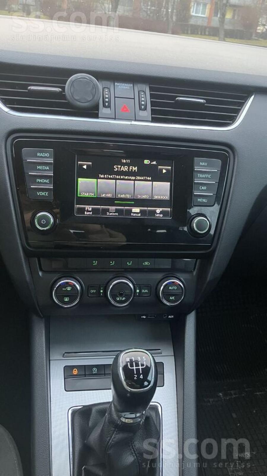 Grey Skoda Octavia 2013 in Riga, with an engine capacity of 1.60 L and mileage of 372 thousand km for 5200 €, photo 7 on AUTOMOTO.COM.LV