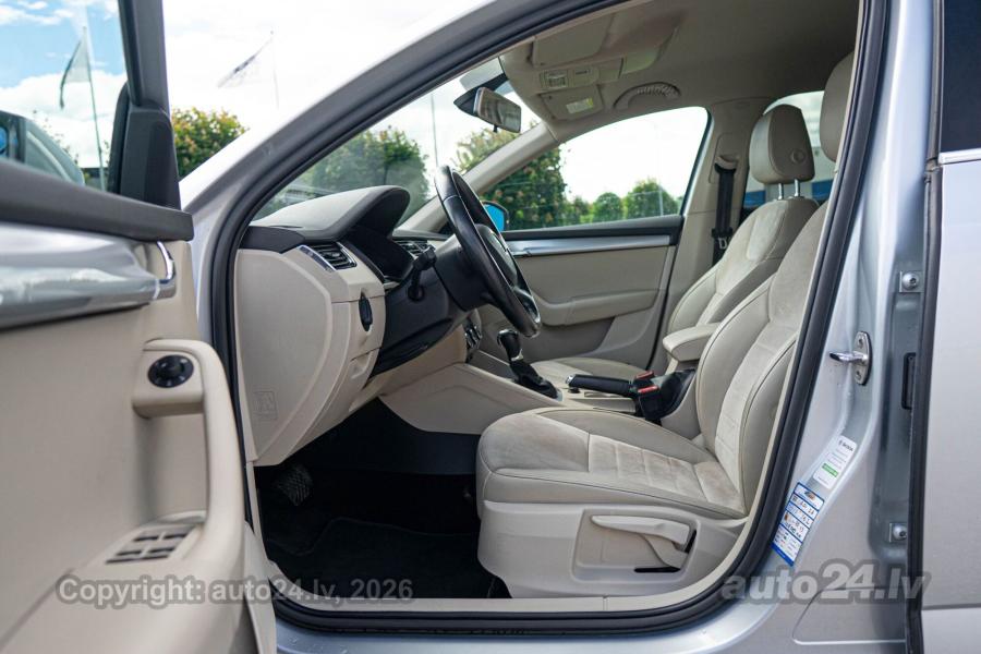 Grey Skoda Octavia 2013 in Tartu, with an engine capacity of 1.40 L and mileage of 157 thousand km for 7400 €, photo 18 on AUTOMOTO.COM.LV