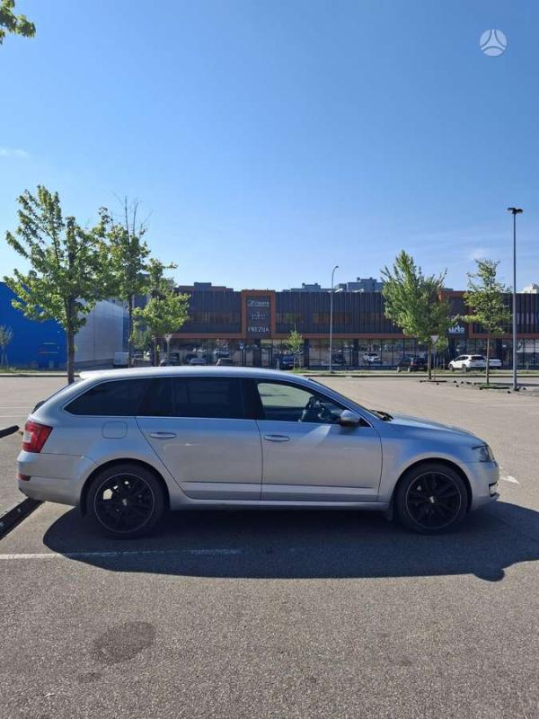 Pelēks Skoda Octavia 2013 Klaipėda, ar dzinēja tilpumu 1.97 L un nobraukumu 191 tūkst. km par 5950 €, foto 4 vietnē AUTOMOTO.COM.LV