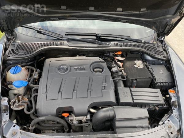 Pelēks Skoda Octavia 2013 Tukums, ar dzinēja tilpumu 1.60 L un nobraukumu 0 tūkst. km par 1750 €, foto 8 vietnē AUTOMOTO.COM.LV