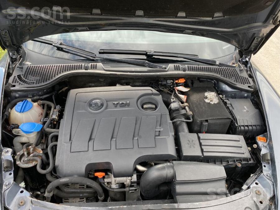 Pelēks Skoda Octavia 2013 Tukums, ar dzinēja tilpumu 1.60 L un nobraukumu 0 tūkst. km par 1750 €, foto 9 vietnē AUTOMOTO.COM.LV