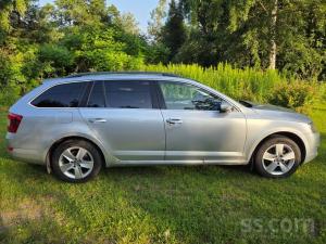 Pelēks Skoda Octavia 2013 Jūrmala, ar dzinēja tilpumu 1.60 L un nobraukumu 384 tūkst. km par 2500 €, foto 3 vietnē AUTOMOTO.COM.LV
