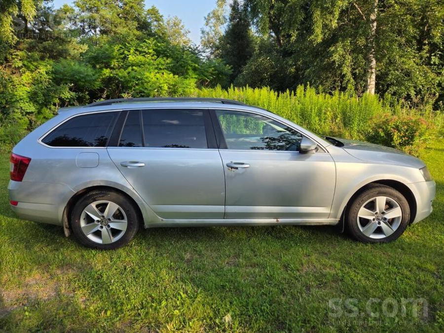 Pelēks Skoda Octavia 2013 Jūrmala, ar dzinēja tilpumu 1.60 L un nobraukumu 384 tūkst. km par 2500 €, foto 3 vietnē AUTOMOTO.COM.LV