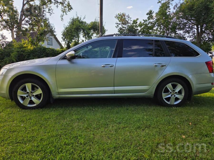 Pelēks Skoda Octavia 2013 Jūrmala, ar dzinēja tilpumu 1.60 L un nobraukumu 384 tūkst. km par 2500 €, foto 4 vietnē AUTOMOTO.COM.LV