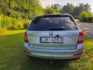 Pelēks Skoda Octavia 2013 Jūrmala, ar dzinēja tilpumu 1.60 L un nobraukumu 384 tūkst. km par 2500 €, foto 5 vietnē AUTOMOTO.COM.LV