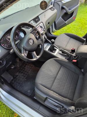 Pelēks Skoda Octavia 2013 Jūrmala, ar dzinēja tilpumu 1.60 L un nobraukumu 384 tūkst. km par 2500 €, foto 9 vietnē AUTOMOTO.COM.LV