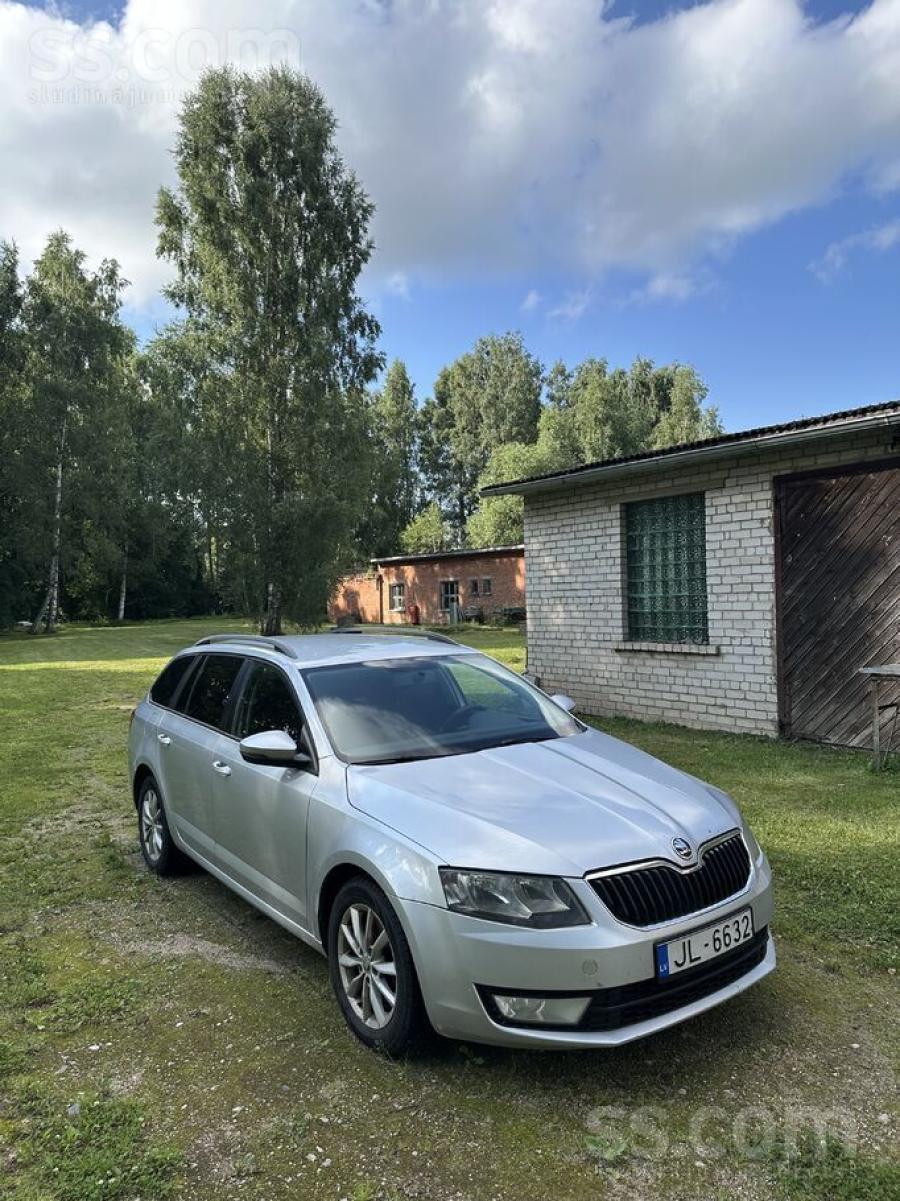 Pelēks Skoda Octavia 2013 Valmiera, ar dzinēja tilpumu 1.60 L un nobraukumu 341 tūkst. km par 2000 €, foto 1 vietnē AUTOMOTO.COM.LV