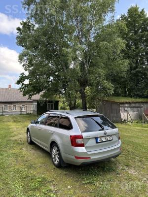 Pelēks Skoda Octavia 2013 Valmiera, ar dzinēja tilpumu 1.60 L un nobraukumu 341 tūkst. km par 2000 €, foto 5 vietnē AUTOMOTO.COM.LV