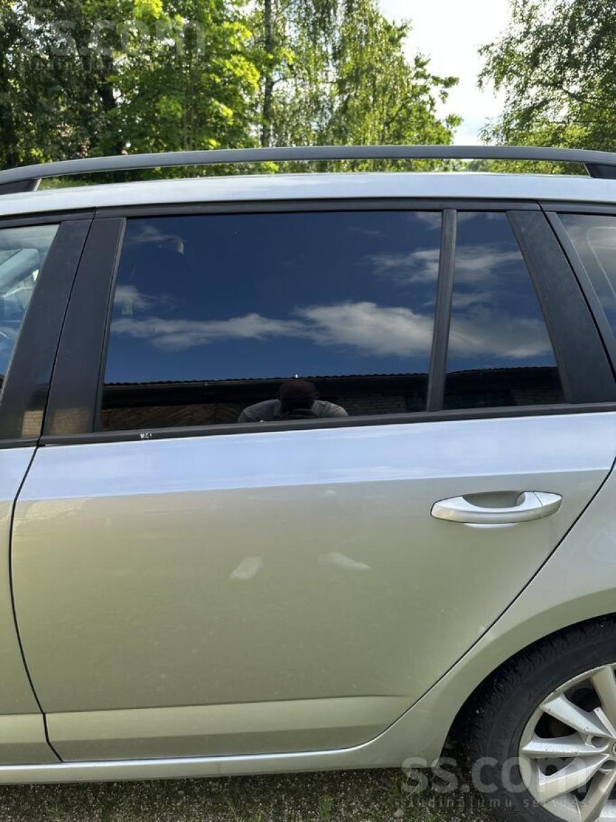 Pelēks Skoda Octavia 2013 Valmiera, ar dzinēja tilpumu 1.60 L un nobraukumu 341 tūkst. km par 2000 €, foto 7 vietnē AUTOMOTO.COM.LV