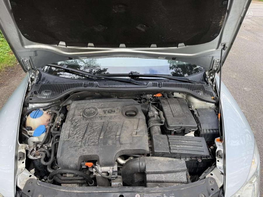 Pelēks Skoda Octavia 2013 Ukmergė, ar dzinēja tilpumu 1.60 L un nobraukumu 222 tūkst. km par 3650 €, foto 10 vietnē AUTOMOTO.COM.LV