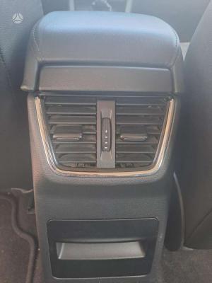Grey Skoda Octavia 2013 in Gargzdai, with an engine capacity of 1.97 L and mileage of 331 thousand km for 4900 €, photo 8 on AUTOMOTO.COM.LV