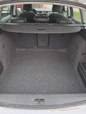 Grey Skoda Octavia 2013 in Gargzdai, with an engine capacity of 1.97 L and mileage of 331 thousand km for 4900 €, photo 17 on AUTOMOTO.COM.LV