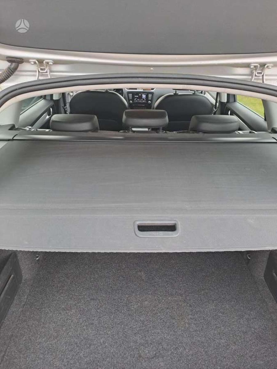 Grey Skoda Octavia 2013 in Gargzdai, with an engine capacity of 1.97 L and mileage of 331 thousand km for 4900 €, photo 21 on AUTOMOTO.COM.LV