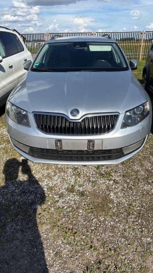 Grey Skoda Octavia 2013 in Jurbarkas, with an engine capacity of 1.97 L and mileage of 300 thousand km for 5565 €, photo 26 on AUTOMOTO.COM.LV