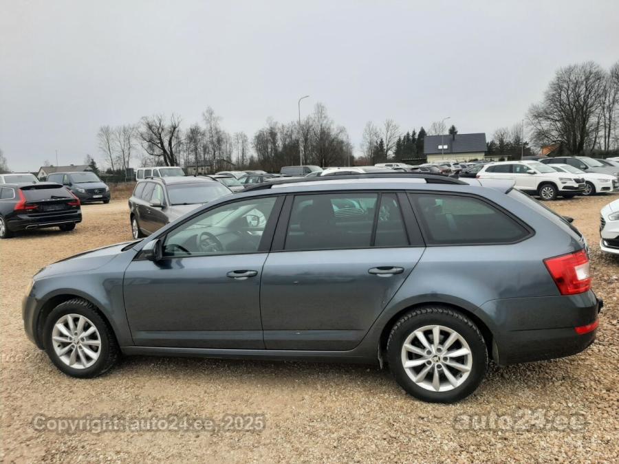 Grey Skoda Octavia 2014 in Tartu, with an engine capacity of 2.00 L and mileage of 225 thousand km for 8990 €, photo 2 on AUTOMOTO.COM.LV
