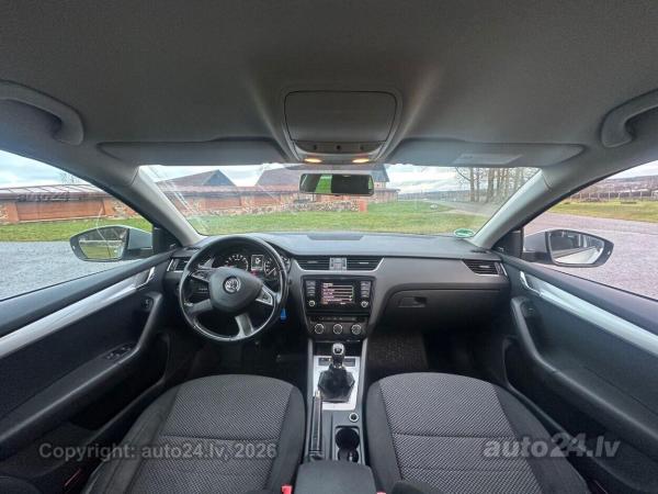 Pelēks Skoda Octavia 2014 Tallina, ar dzinēja tilpumu 1.60 L un nobraukumu 380 tūkst. km par 5799 €, foto 2 vietnē AUTOMOTO.COM.LV