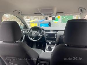 Pelēks Skoda Octavia 2014 Tallina, ar dzinēja tilpumu 2.00 L un nobraukumu 340 tūkst. km par 5600 €, foto 11 vietnē AUTOMOTO.COM.LV