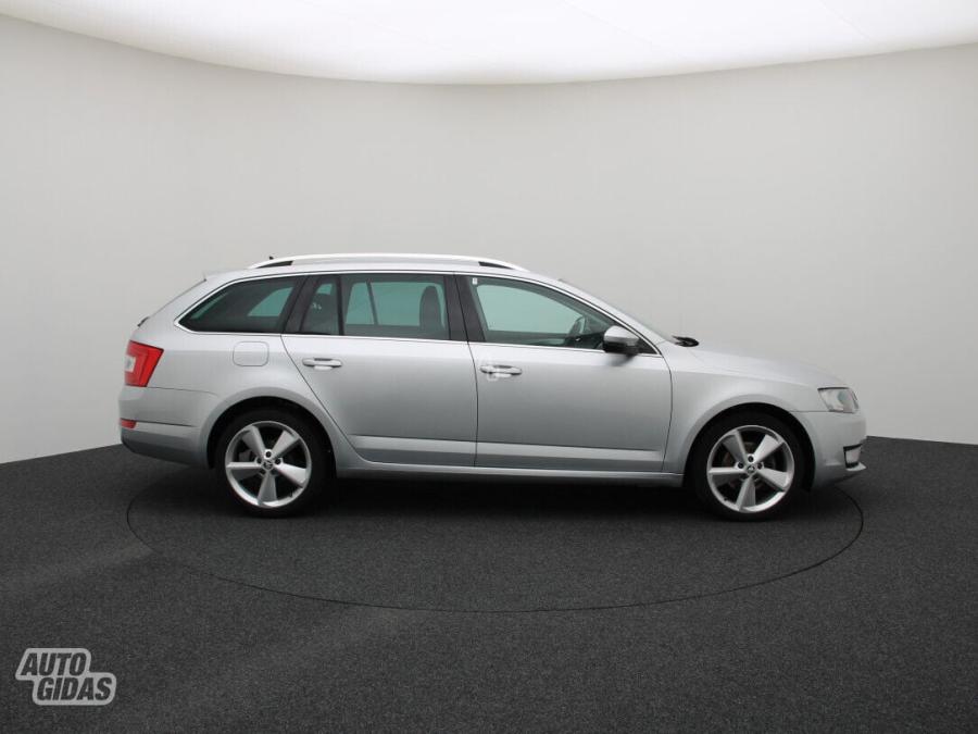 Pelēks Skoda Octavia 2014 Viļņa, ar dzinēja tilpumu 1.40 L un nobraukumu 223 tūkst. km par 7499 €, foto 9 vietnē AUTOMOTO.COM.LV