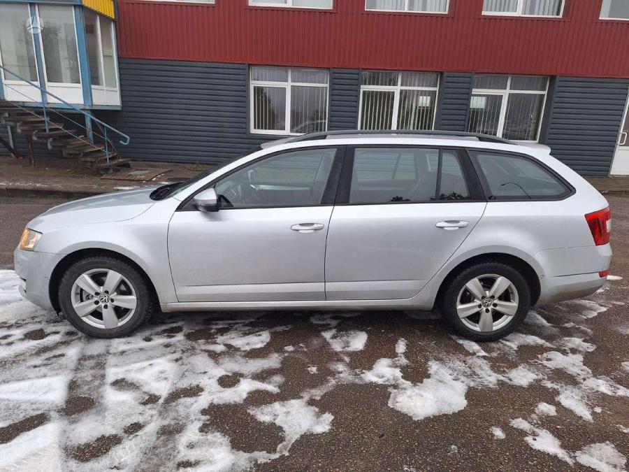 Pelēks Skoda Octavia 2014 Telšiai, ar dzinēja tilpumu 1.60 L un nobraukumu 295 tūkst. km par 5699 €, foto 6 vietnē AUTOMOTO.COM.LV