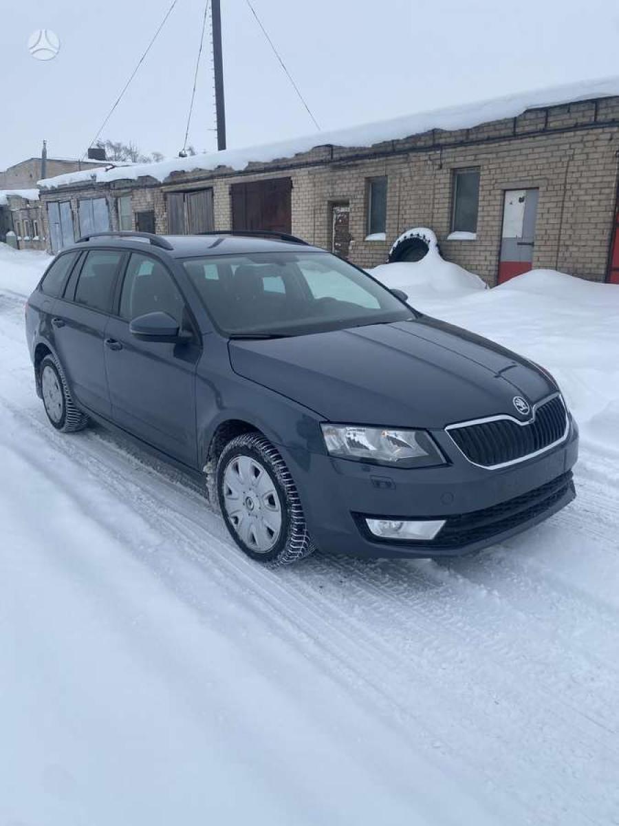 Pelēks Skoda Octavia 2014 Panevēža, ar dzinēja tilpumu 1.20 L un nobraukumu 269 tūkst. km par 3990 €, foto 2 vietnē AUTOMOTO.COM.LV