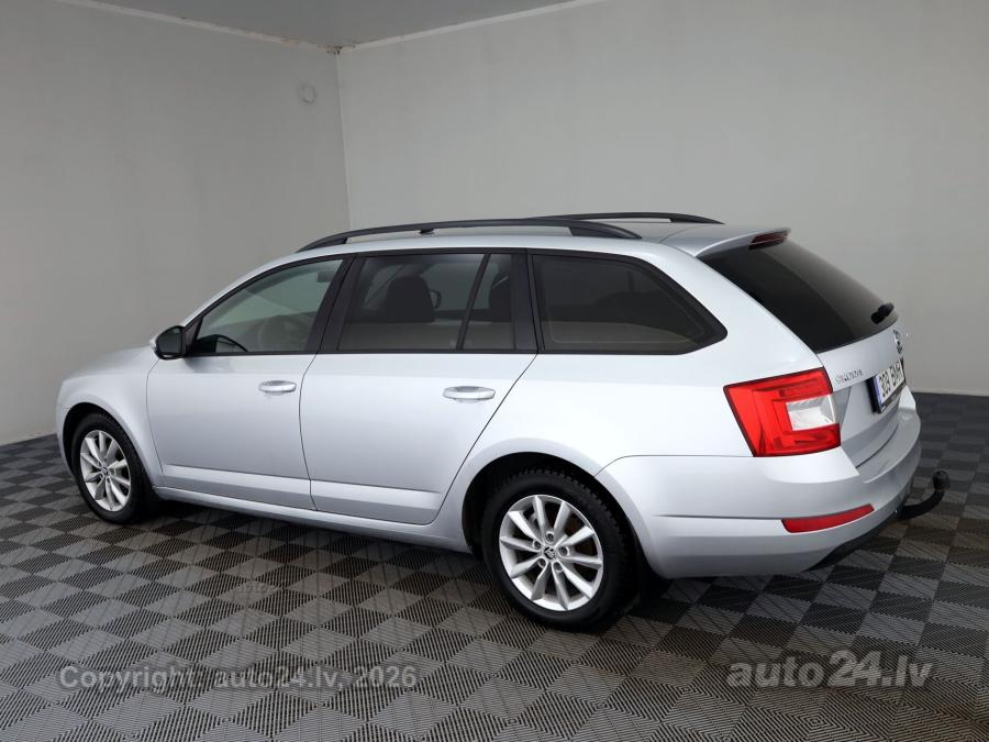 Pelēks Skoda Octavia 2014 Tallina, ar dzinēja tilpumu 1.40 L un nobraukumu 269 tūkst. km par 3399 €, foto 5 vietnē AUTOMOTO.COM.LV
