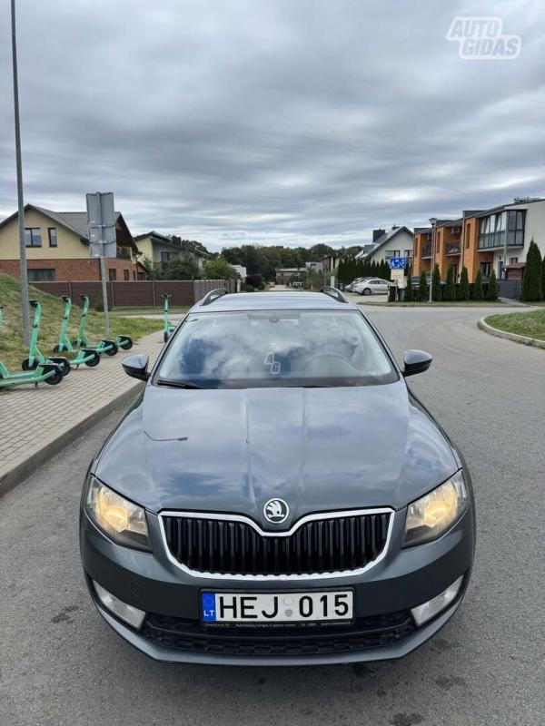 Grey Skoda Octavia 2014 in Kaunas, with an engine capacity of 2.00 L and mileage of 289 thousand km for 6000 €, photo 2 on AUTOMOTO.COM.LV