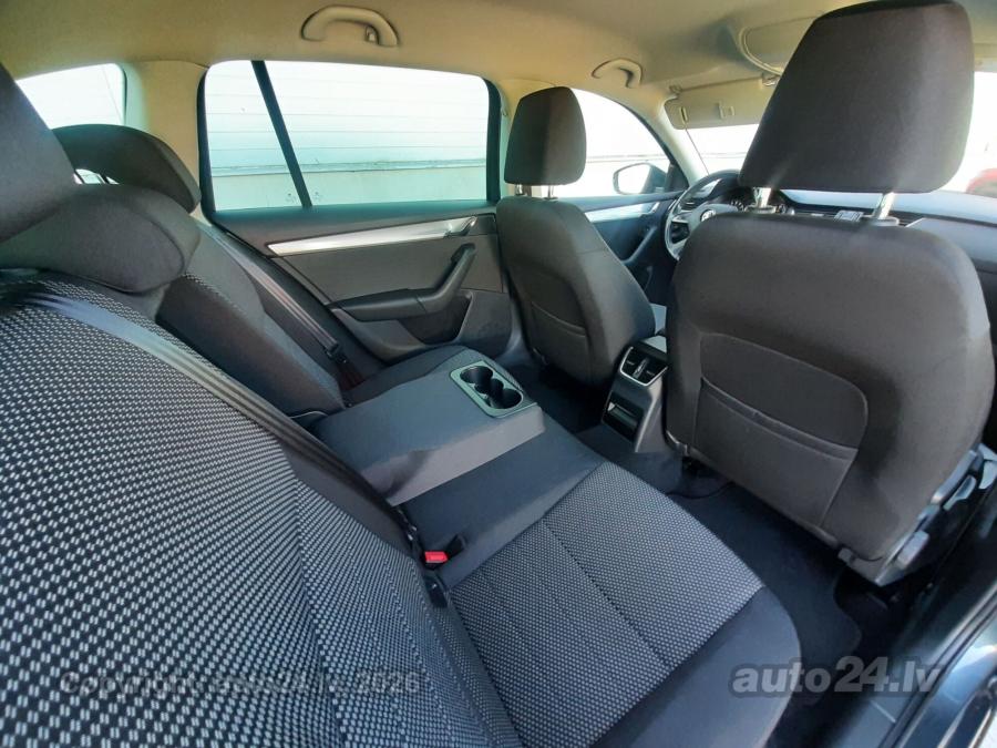 Pelēks Skoda Octavia 2014 Tartu, ar dzinēja tilpumu 2.00 L un nobraukumu 225 tūkst. km par 8190 €, foto 20 vietnē AUTOMOTO.COM.LV