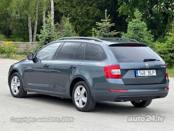 Pelēks Skoda Octavia 2014 Tallina, ar dzinēja tilpumu 1.20 L un nobraukumu 149 tūkst. km par 4999 €, foto 4 vietnē AUTOMOTO.COM.LV