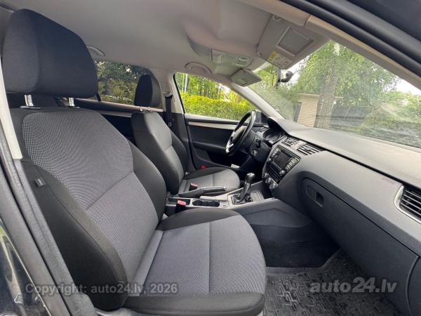 Pelēks Skoda Octavia 2014 Tallina, ar dzinēja tilpumu 1.20 L un nobraukumu 149 tūkst. km par 4999 €, foto 5 vietnē AUTOMOTO.COM.LV