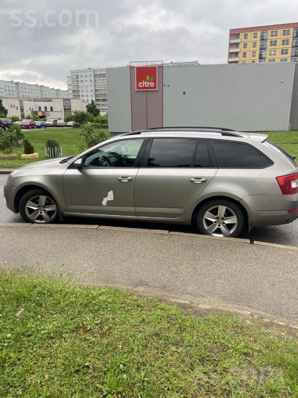 Grey Skoda Octavia 2014 in Riga, with an engine capacity of 1.60 L and mileage of 490 thousand km for 3000 €, photo 4 on AUTOMOTO.COM.LV