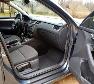 Grey Skoda Octavia 2014 in Preili, with an engine capacity of 2.00 L and mileage of 251 thousand km for 8490 €, photo 26 on AUTOMOTO.COM.LV