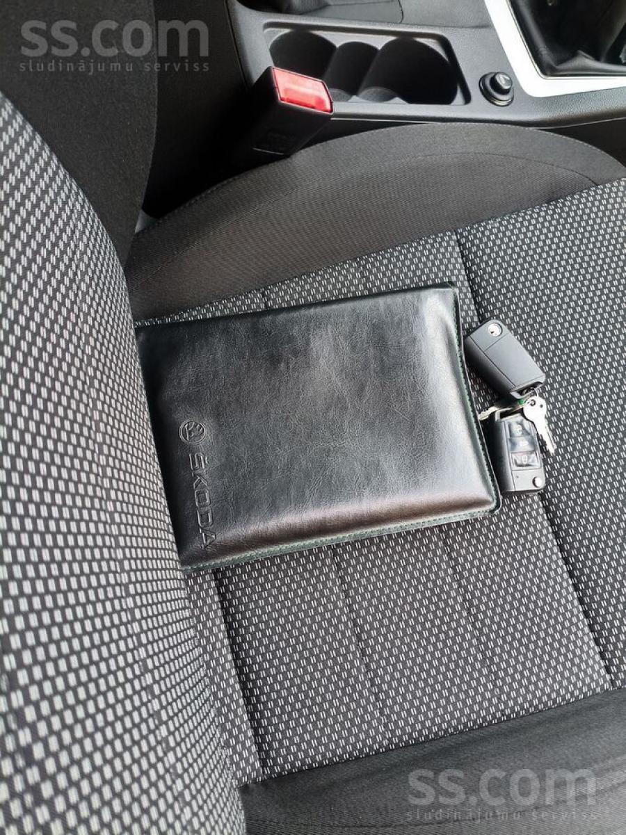 Grey Skoda Octavia 2014 in Preili, with an engine capacity of 2.00 L and mileage of 251 thousand km for 8490 €, photo 28 on AUTOMOTO.COM.LV