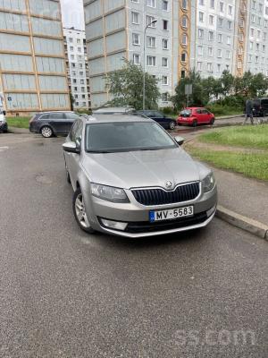 Grey Skoda Octavia 2014 in Riga, with an engine capacity of 1.60 L and mileage of 490 thousand km for 1800 €, photo 4 on AUTOMOTO.COM.LV