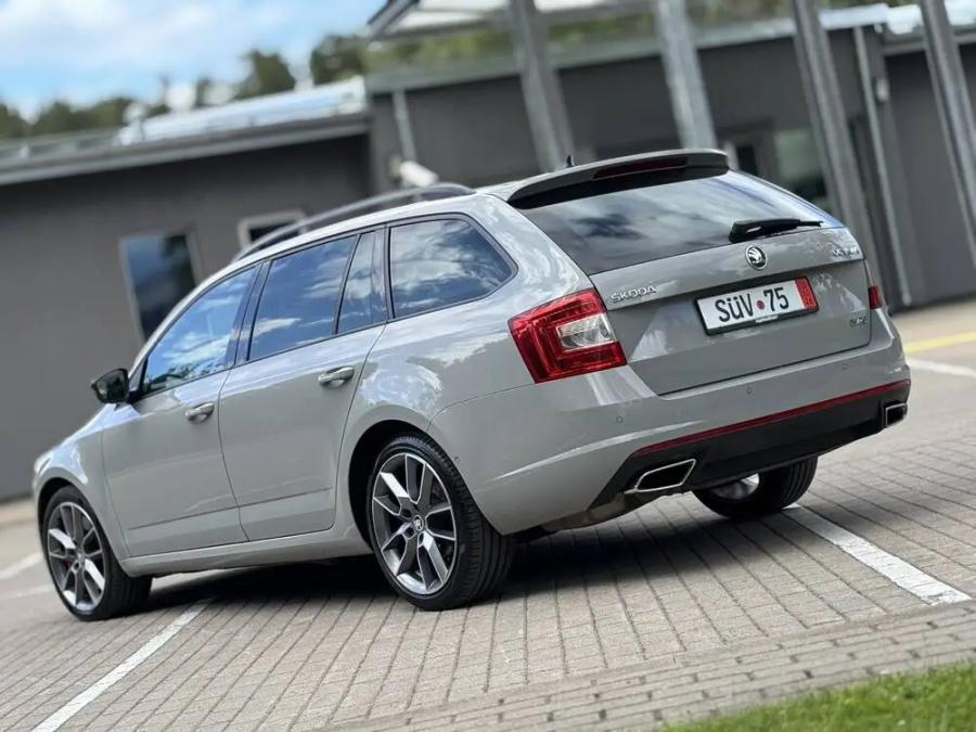 Pelēks Skoda Octavia 2014 Jūrmala, ar dzinēja tilpumu 2.00 L un nobraukumu 285 tūkst. km par 7900 €, foto 4 vietnē AUTOMOTO.COM.LV