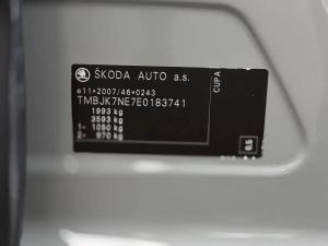 Pelēks Skoda Octavia 2014 Jūrmala, ar dzinēja tilpumu 2.00 L un nobraukumu 285 tūkst. km par 7900 €, foto 32 vietnē AUTOMOTO.COM.LV