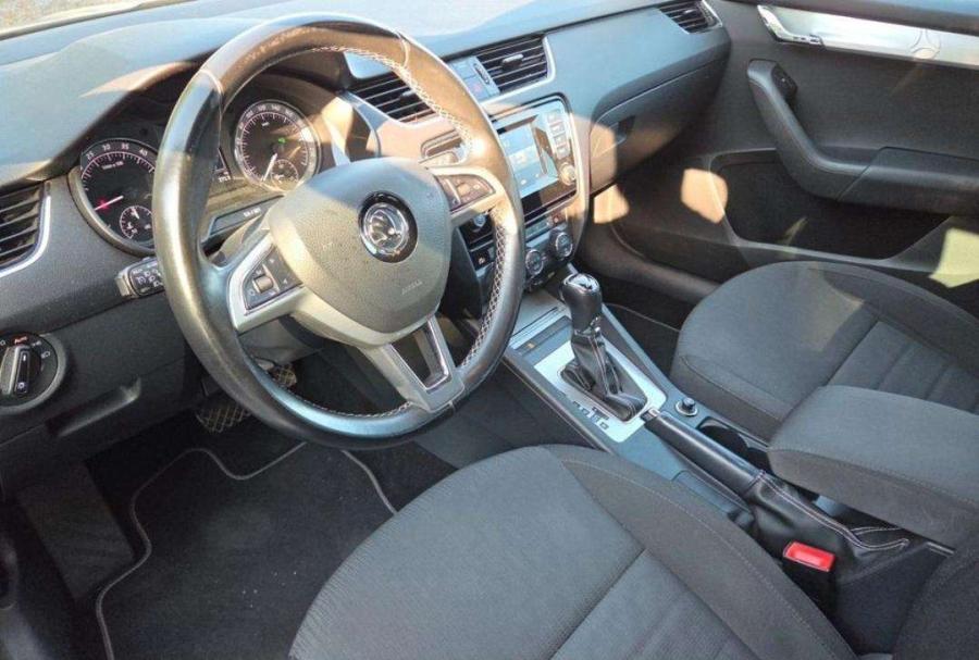 Grey Skoda Octavia 2014 in Vilnius, with an engine capacity of 1.60 L and mileage of 236 thousand km for 6800 €, photo 12 on AUTOMOTO.COM.LV