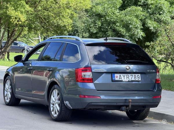 Grey Skoda Octavia 2014 in Vilnius, with an engine capacity of 1.60 L and mileage of 298 thousand km for 5650 €, photo 5 on AUTOMOTO.COM.LV