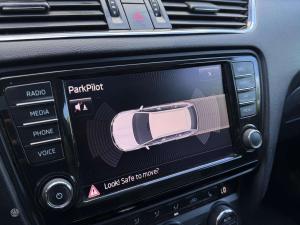 Pelēks Skoda Octavia 2014 Viļņa, ar dzinēja tilpumu 1.60 L un nobraukumu 298 tūkst. km par 5650 €, foto 17 vietnē AUTOMOTO.COM.LV
