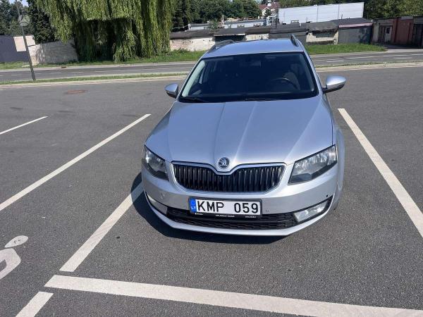 Grey Skoda Octavia 2014 in Kaunas, with an engine capacity of 1.60 L and mileage of 313 thousand km for 6000 €, photo 1 on AUTOMOTO.COM.LV