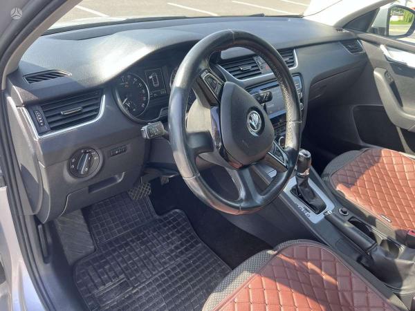 Grey Skoda Octavia 2014 in Kaunas, with an engine capacity of 1.60 L and mileage of 313 thousand km for 6000 €, photo 6 on AUTOMOTO.COM.LV