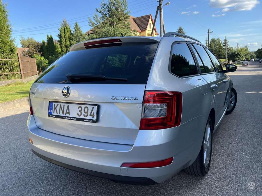 Pelēks Skoda Octavia 2014 Viļņa, ar dzinēja tilpumu 1.60 L un nobraukumu 300 tūkst. km par 4250 €, foto 10 vietnē AUTOMOTO.COM.LV