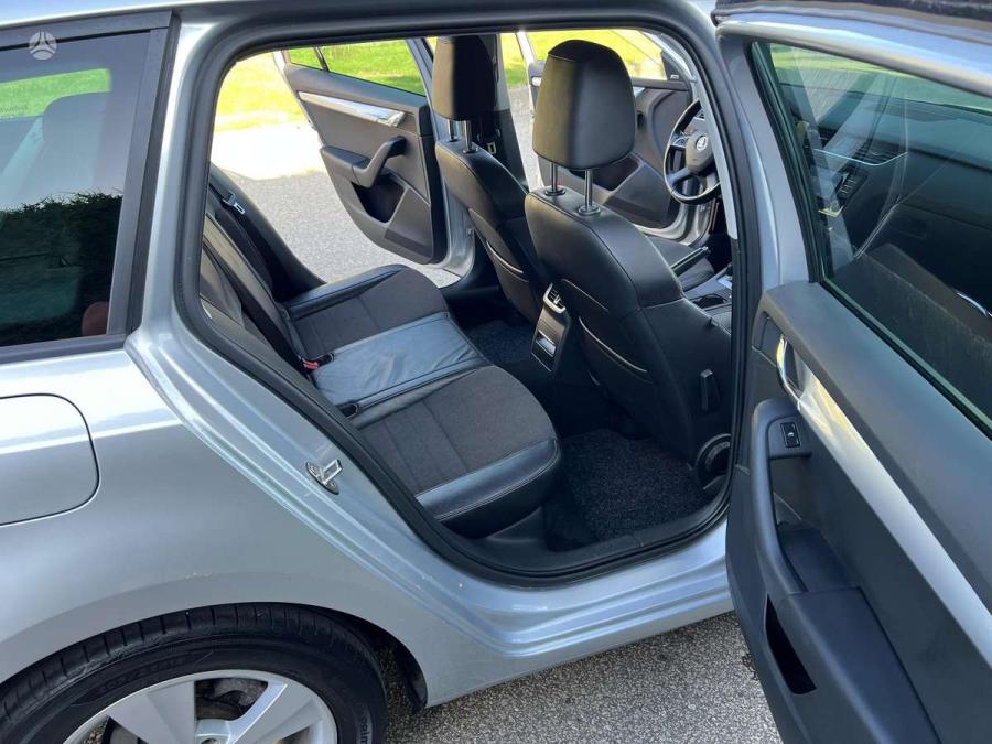 Pelēks Skoda Octavia 2014 Viļņa, ar dzinēja tilpumu 1.60 L un nobraukumu 300 tūkst. km par 4250 €, foto 19 vietnē AUTOMOTO.COM.LV